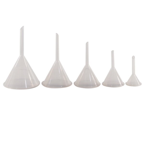 กรวยพลาสติก