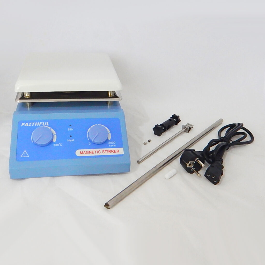เครื่องคนสารละลายและเตาไฟฟ้า